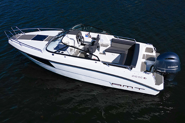 AMT 210 DC - DAYCRUISER - BOAT MODELS - AMT Boats