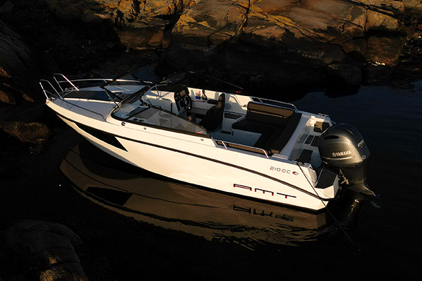 AMT 210 DC - DAYCRUISER - BOAT MODELS - AMT Boats
