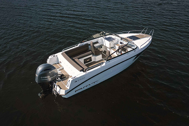 AMT 210 DC - DAYCRUISER - BOAT MODELS - AMT Boats